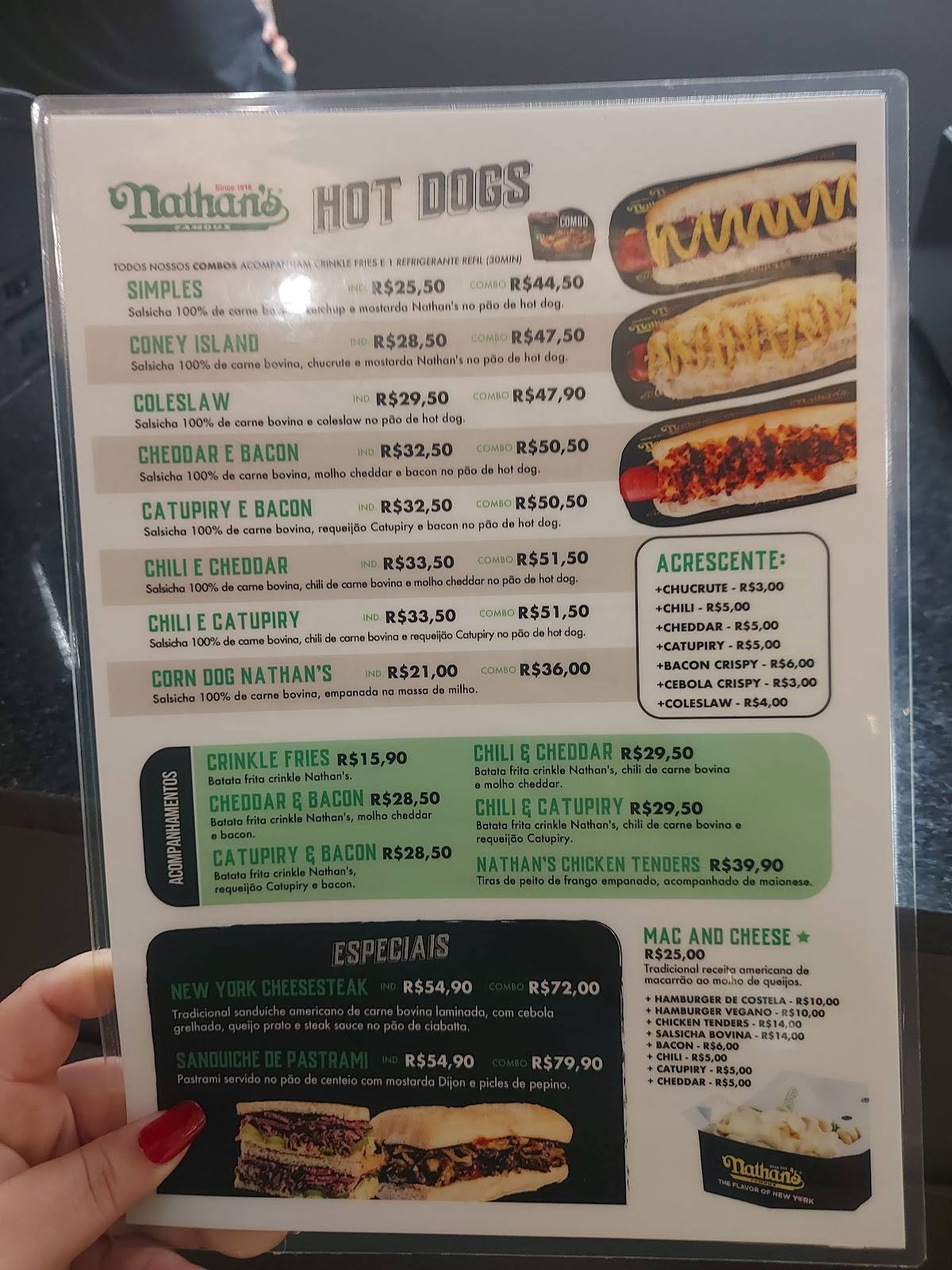 Menu em Nathan's Famous restaurante, São Paulo