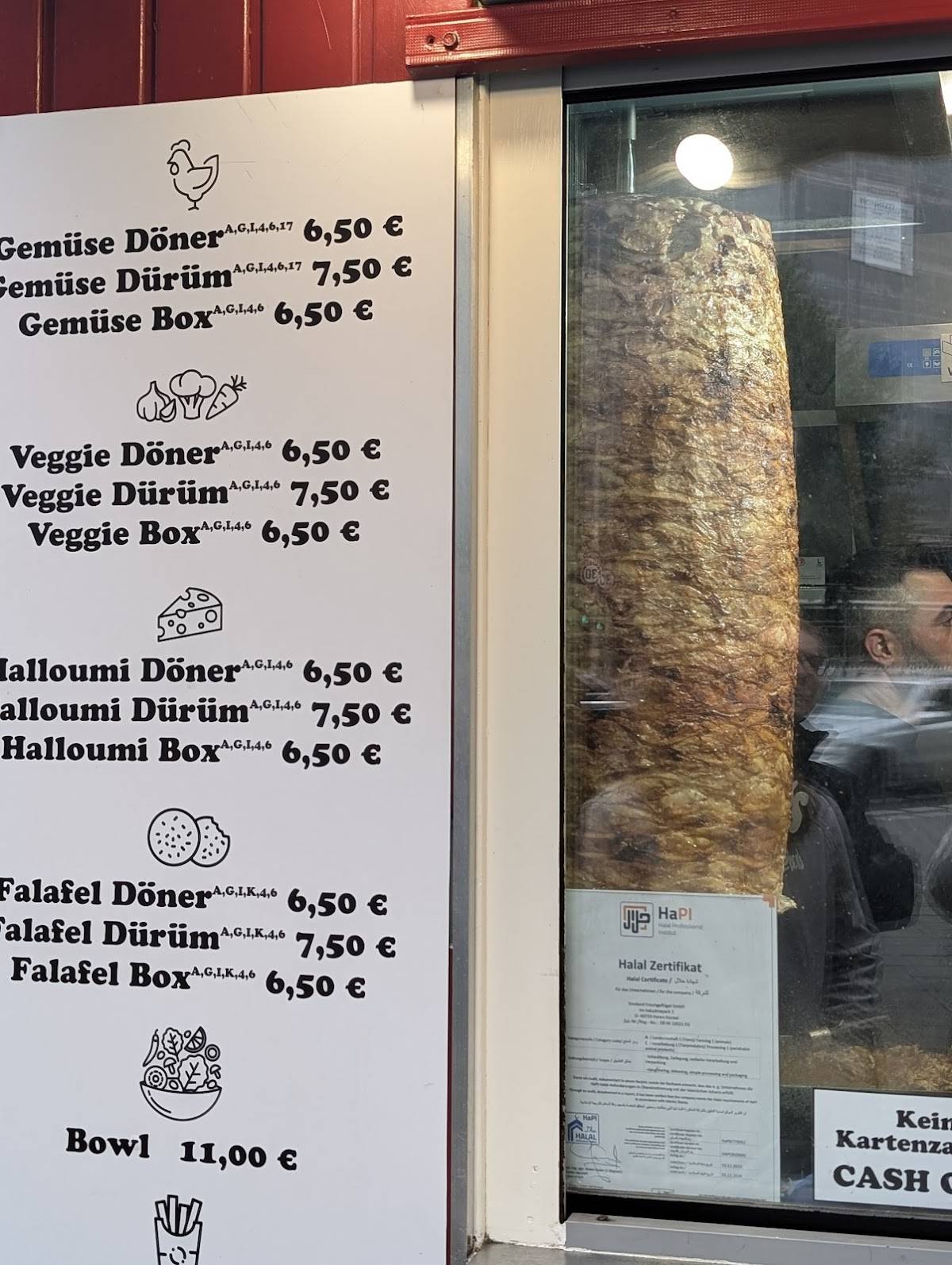 Speisekarte von Oggi's Gemüsekebap restaurant, Berlin