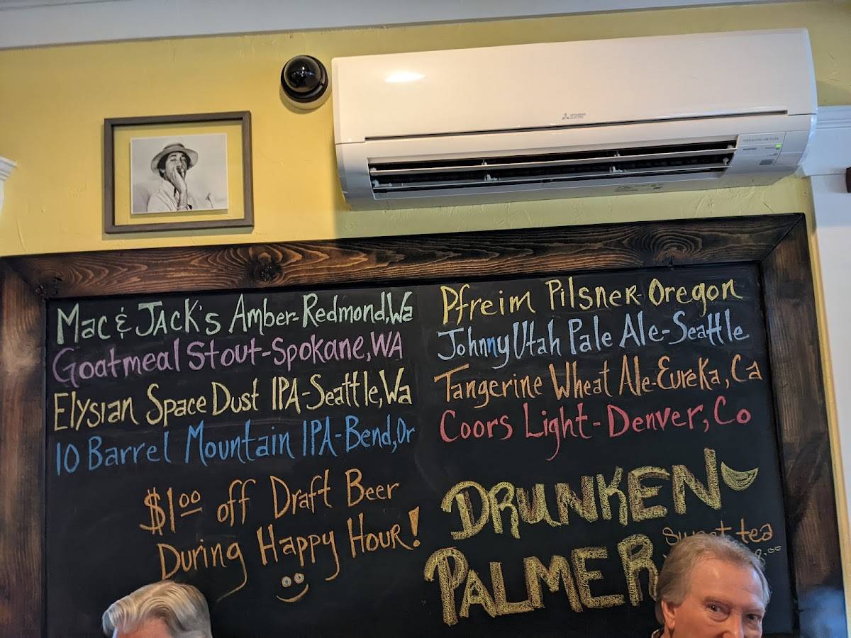 Menu at Pentagon Bistro & Martini Bar, Liberty Lake