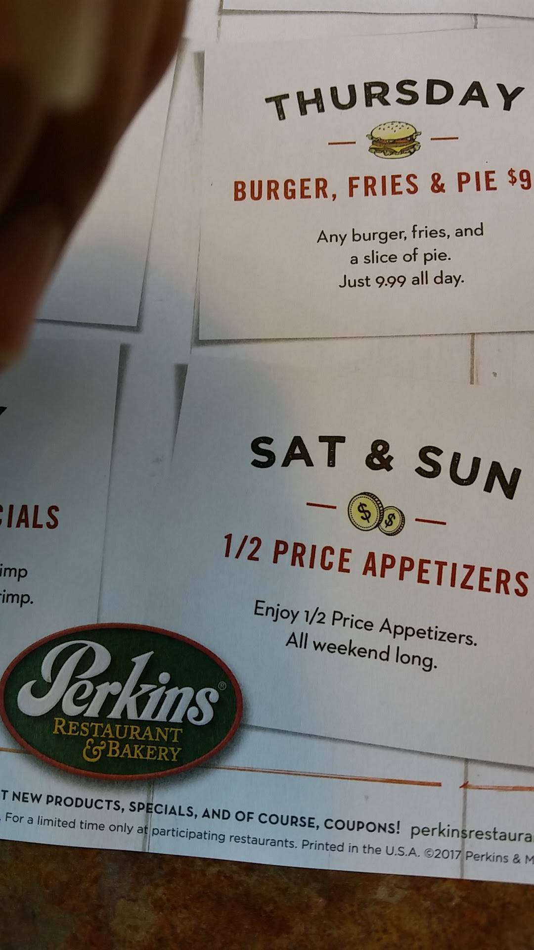 Menu at Perkins Restaurant & Bakery, Moorhead, US-10 E