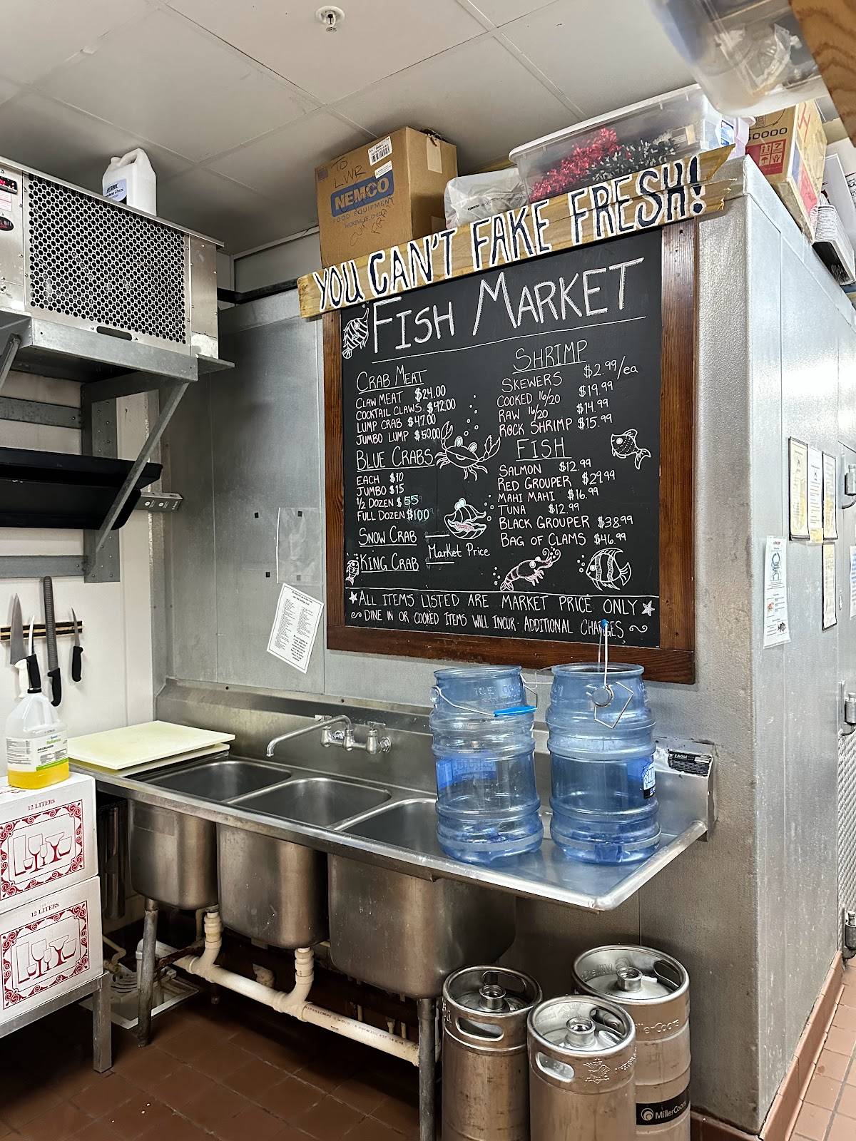 Menu at Pinchers restaurant, Lakewood Ranch, Rodeo Dr
