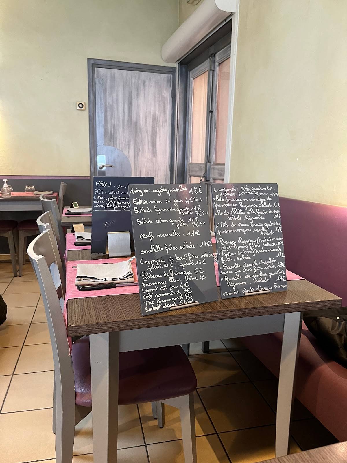 Menu au Restaurant Chez Claudette, Villefranche-sur-Saone