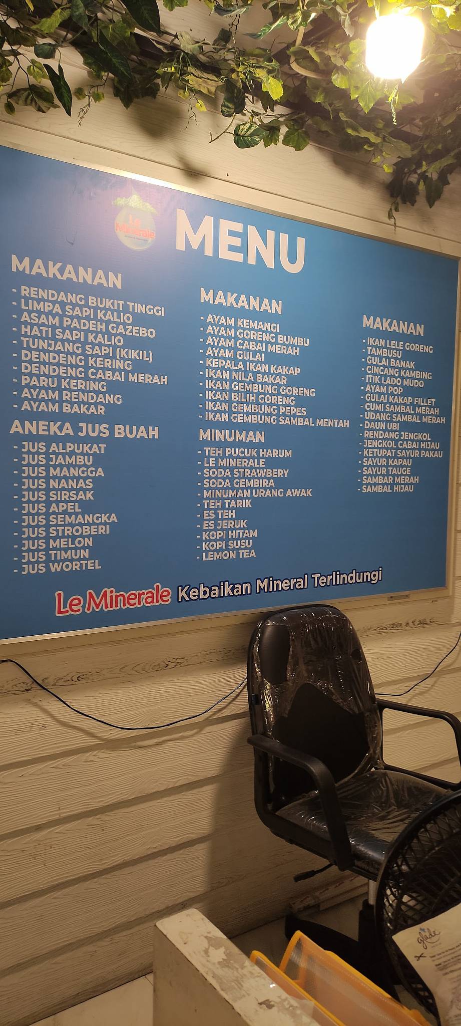 Carta del restaurante RESTO PADANG UNI YANI Pesona Kapau, Surabaya