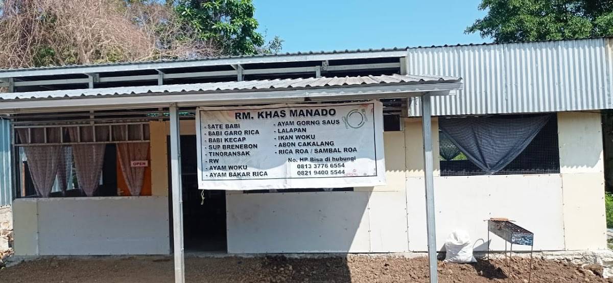 Menu at RM. Khas Manado, Labuan Bajo, NTT, Indonesia