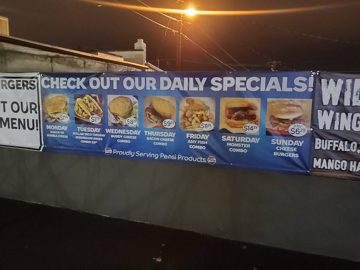 Menu at Bernie's burgers & suds restaurant, Wenatchee