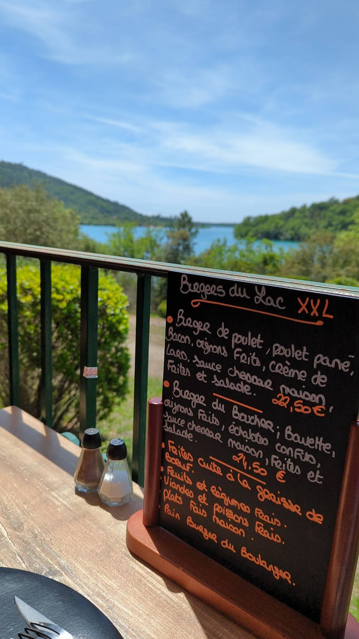 Menu au La Baie du Lac restaurant, Tanneron, Lac de Saint Cassien