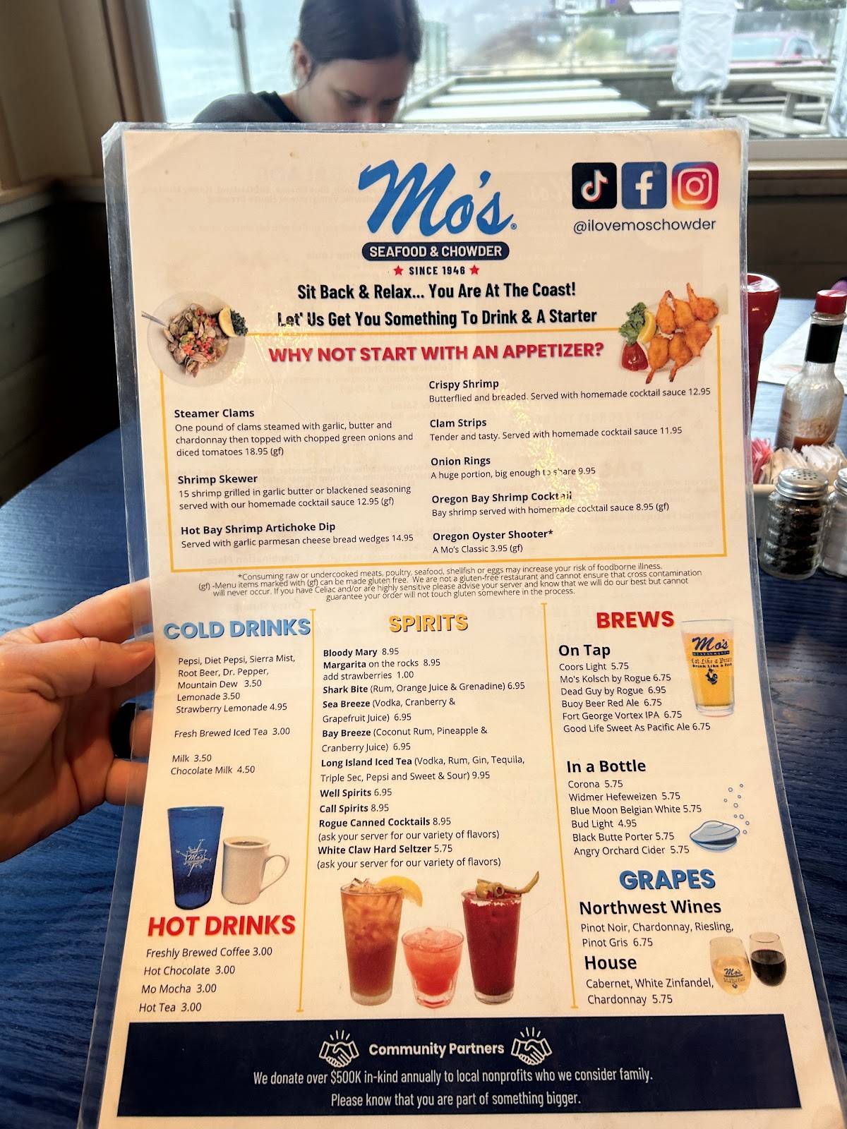 Menu at Mo's Seafood & Chowder - Cannon Beach restaurant, Cannon Beach