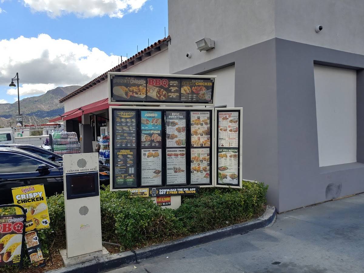 Menu at Del Taco restaurant, Santa Paula, 55 S Hallock Dr
