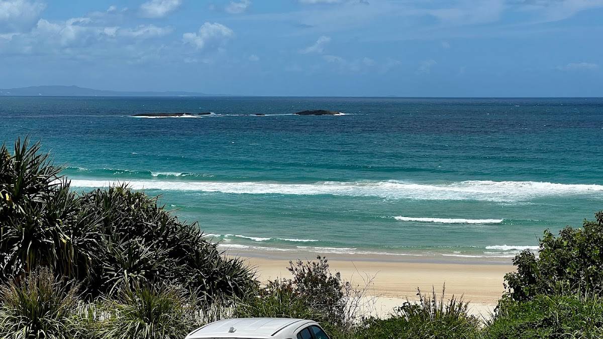 Menu at Stradbroke Island Beach Hotel pub & bar, Point Lookout