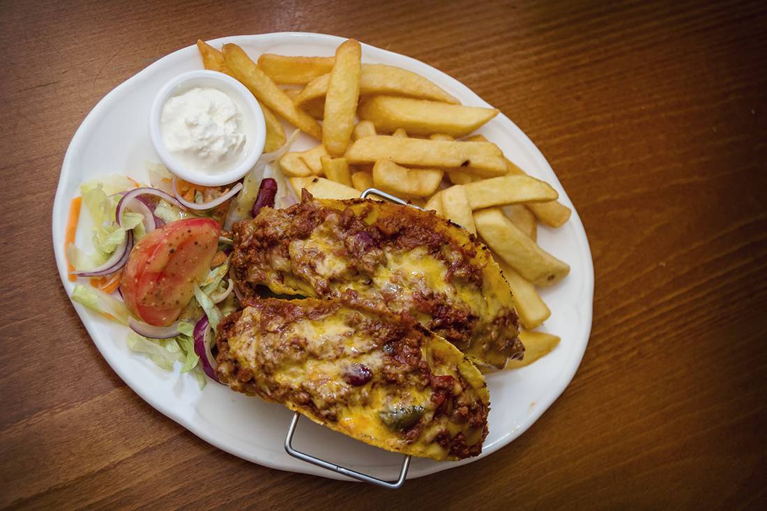 Menu at The Graeme Hotel Bar & Restaurant, Falkirk
