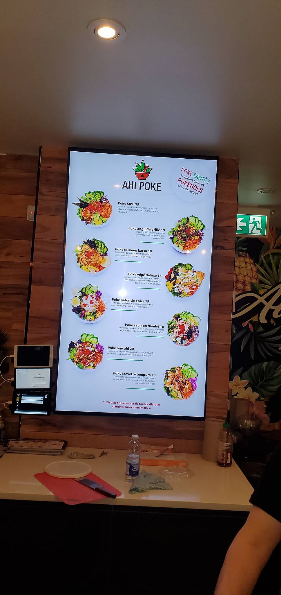 Menu au Ahi Poke Jarry pizzeria, Montréal, 434 Rue Jarry E