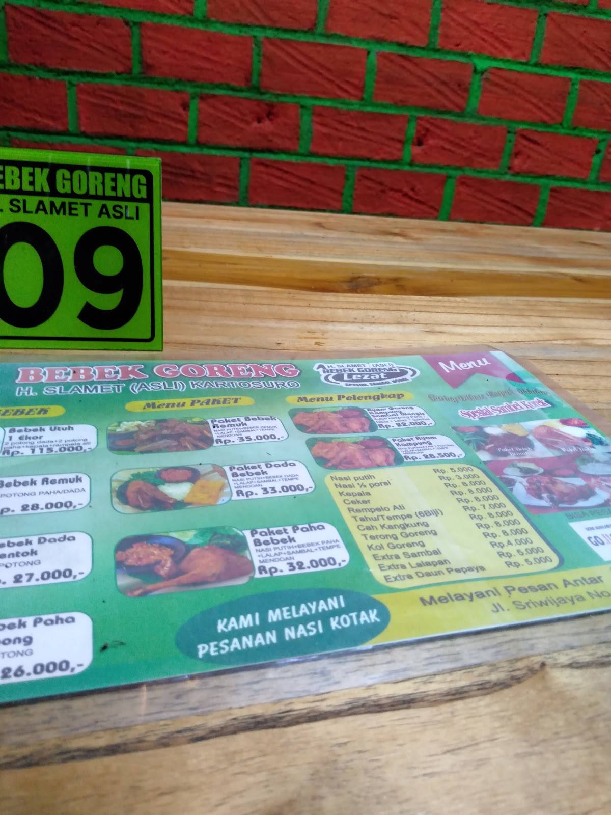 Menu at Bebek Goreng H.Slamet cab.Semarang restaurant, Semarang