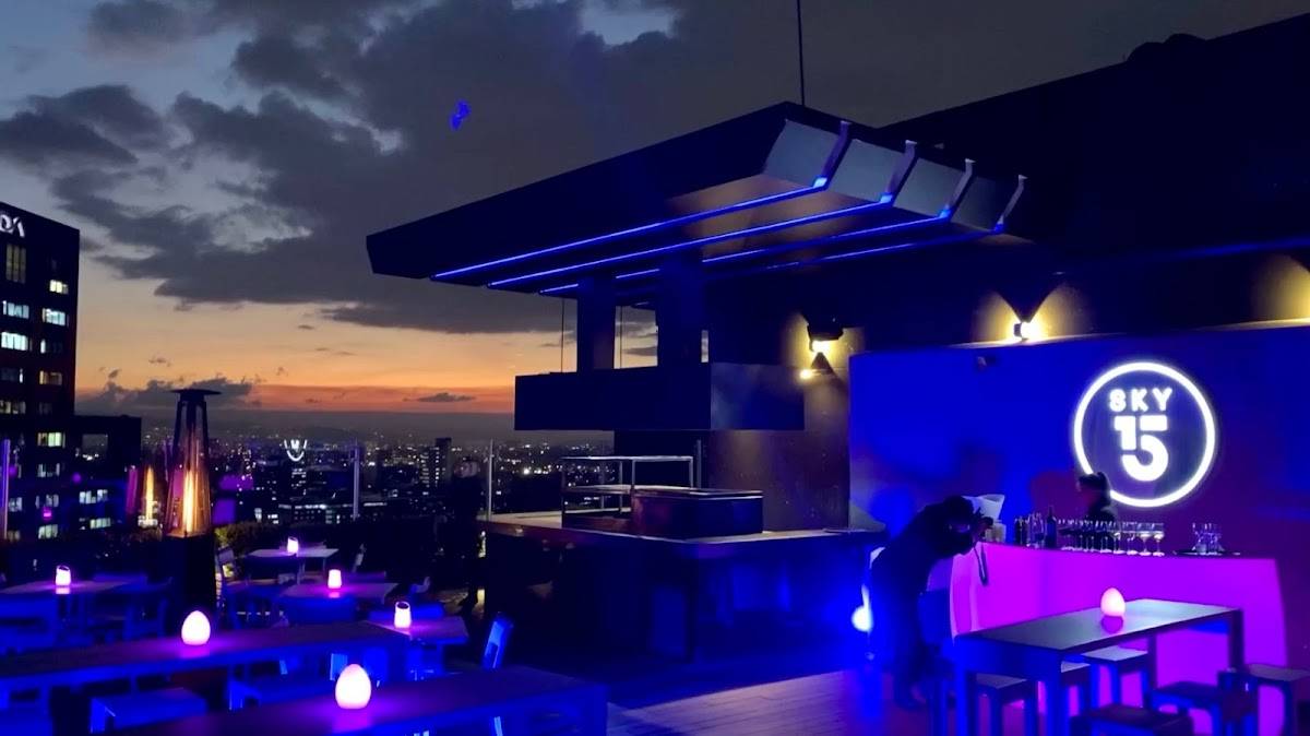 Carta del restaurante Sky 15 Rooftop, Bogotá