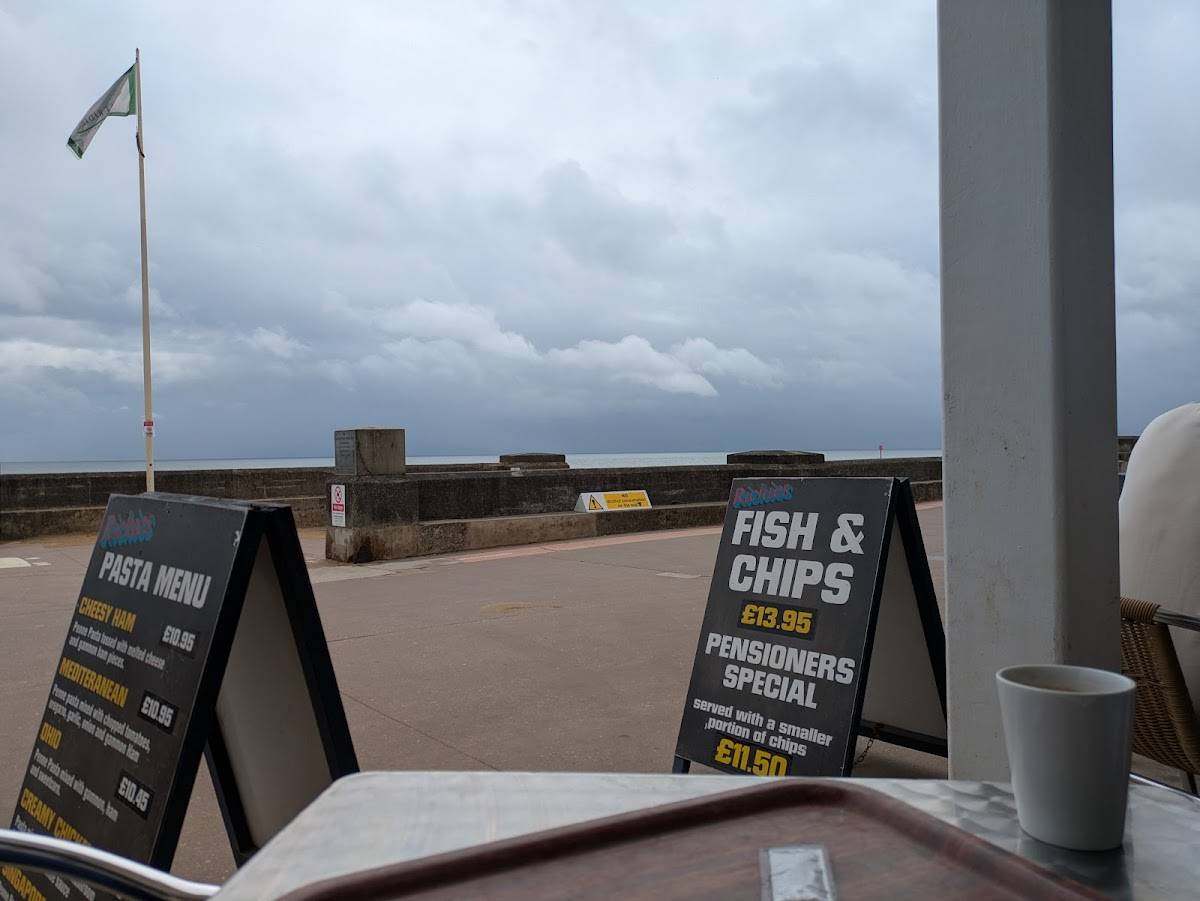 Menu at Bridlington Richie's Cafe, Bridlington