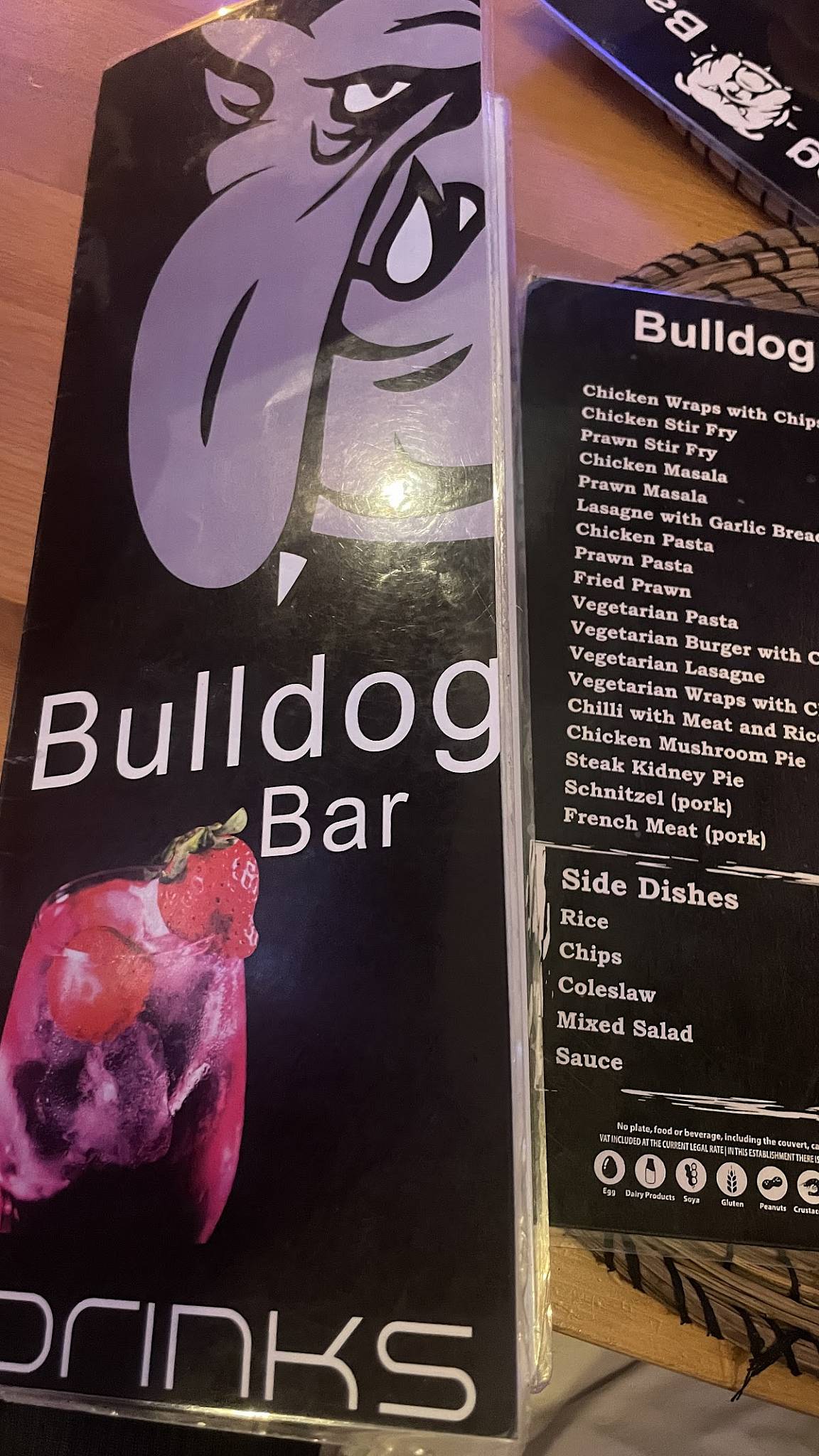 Menu at Bull Dog Bar, Albufeira