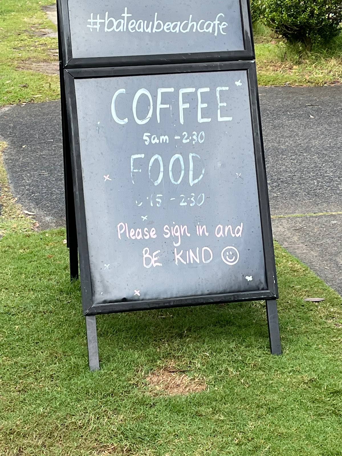 Menu at Bateau Beach Cafe, Bateau Bay