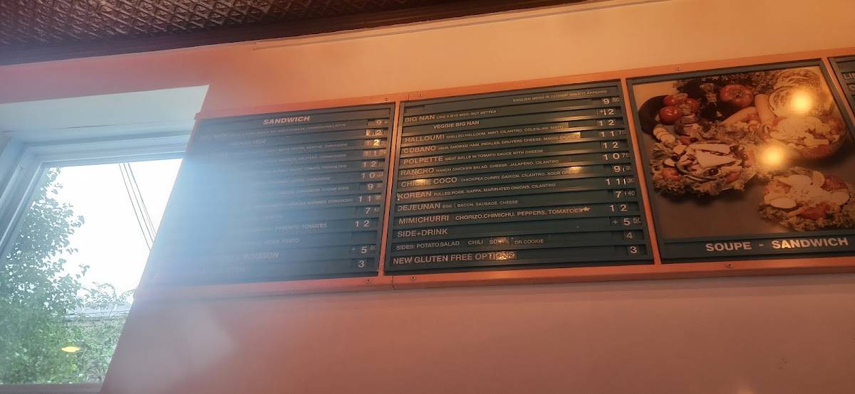 Menu au Capitaine Sandwich restaurant, Montréal