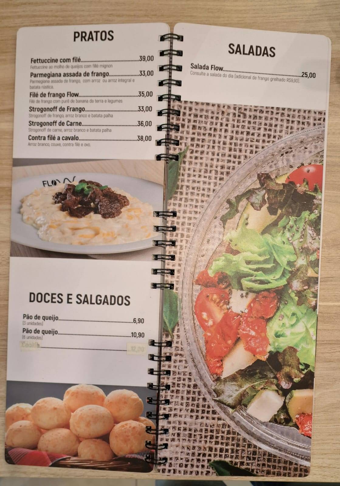 Menu em Flow Coffee Santos, Santos