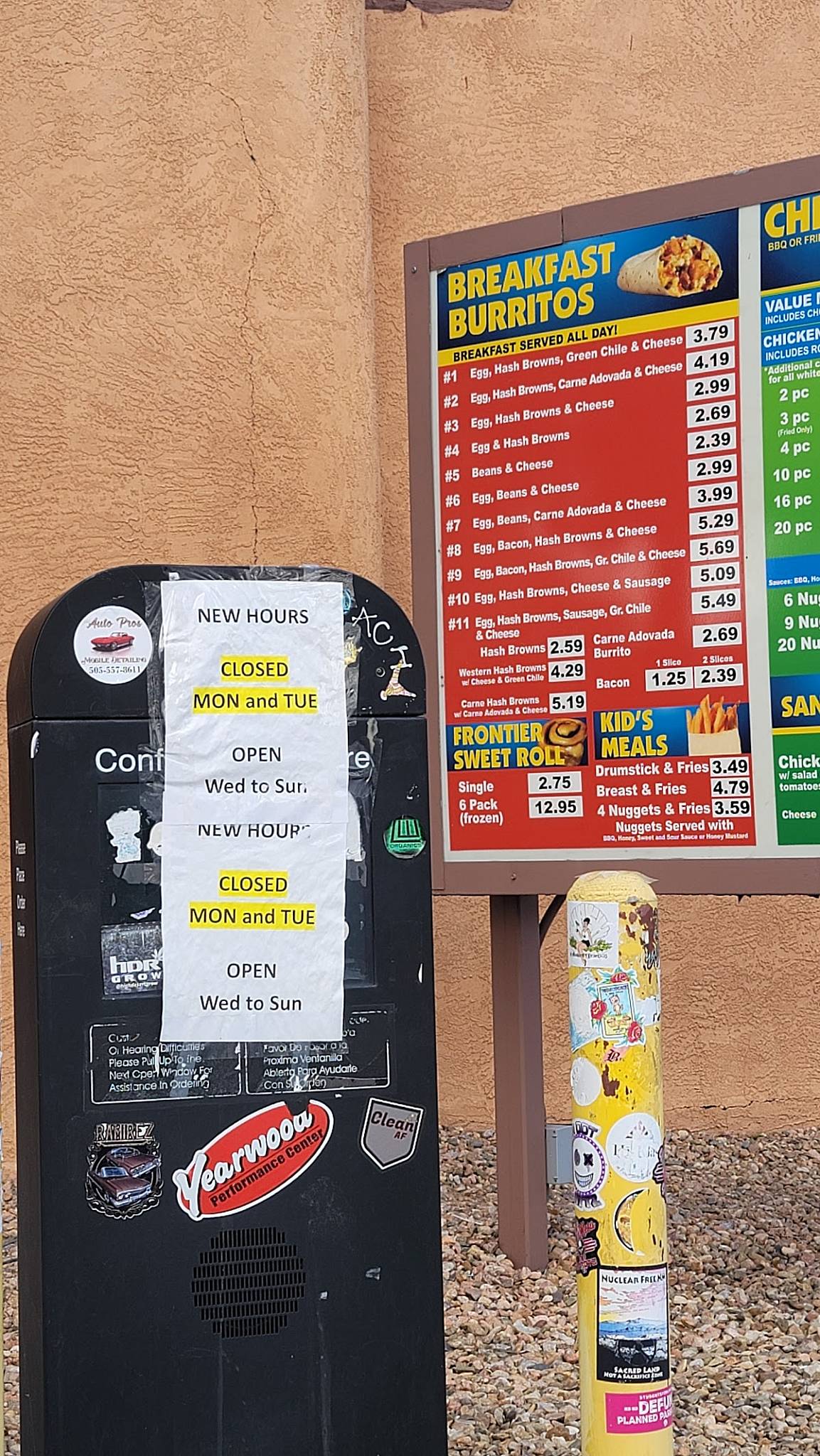 Menu at Golden Pride BBQ, Albuquerque, Central Ave NW