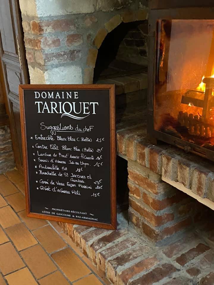Menu au La Claire Fontaine restaurant, Fontaine-le-Sec