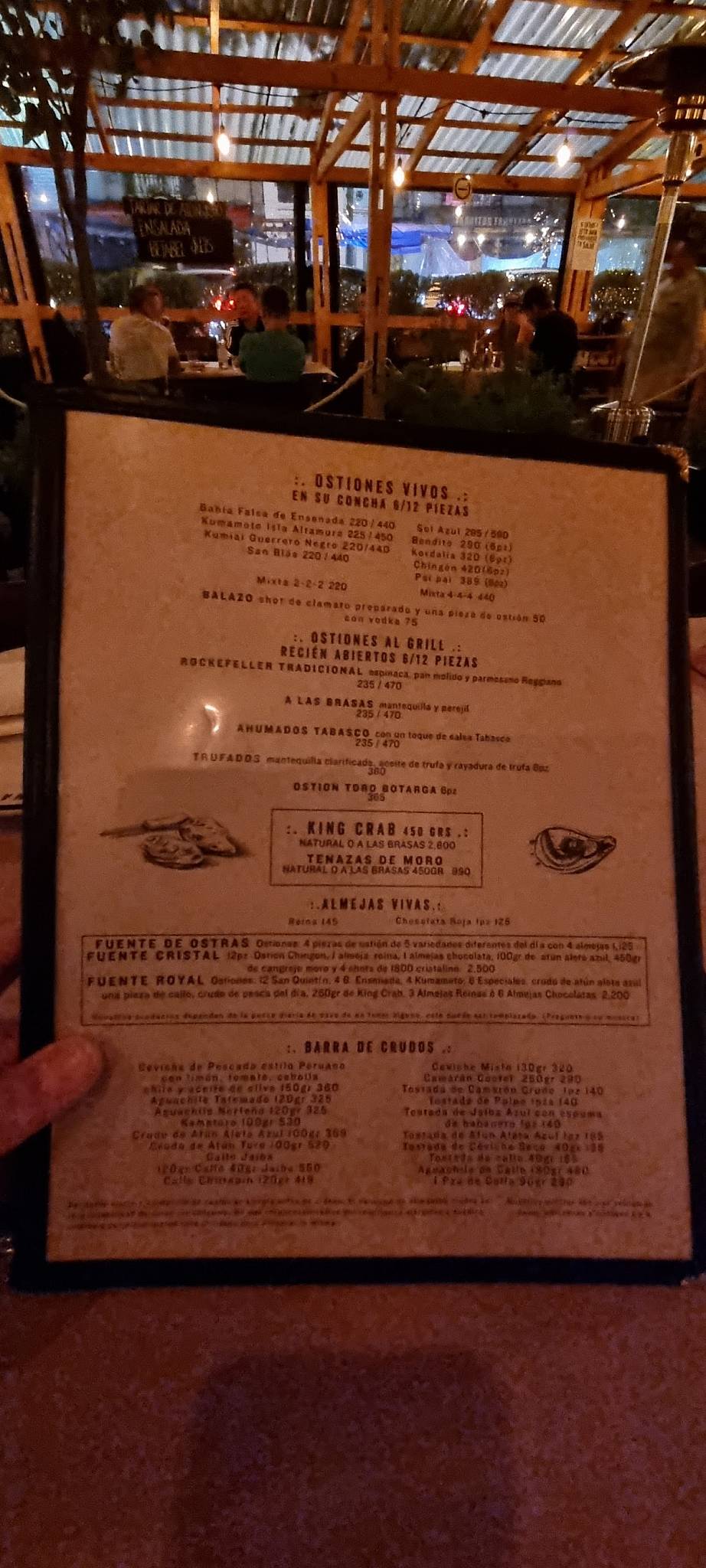 Menu at La Docena restaurant, Ciudad López Mateos, Av. Álvaro Obregón 31
