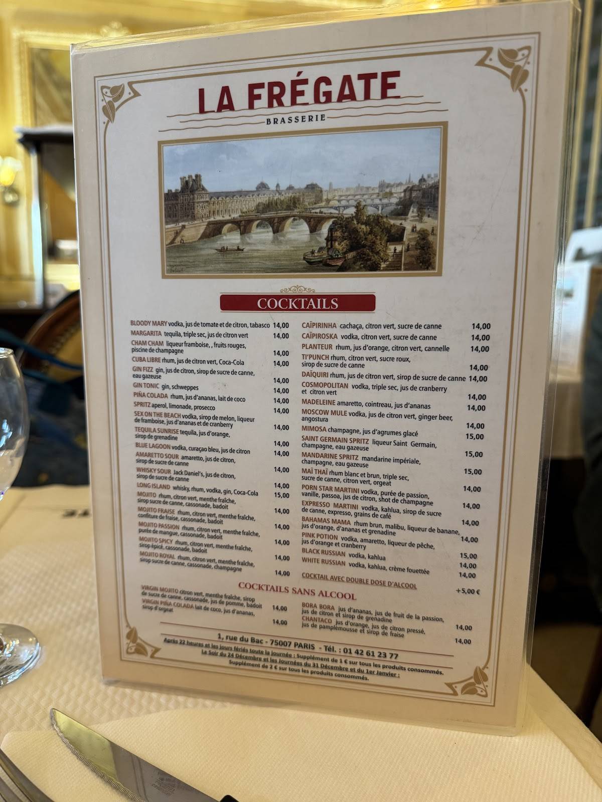 Menu au La Frégate restaurant, Paris, 1 Rue du Bac - Angle