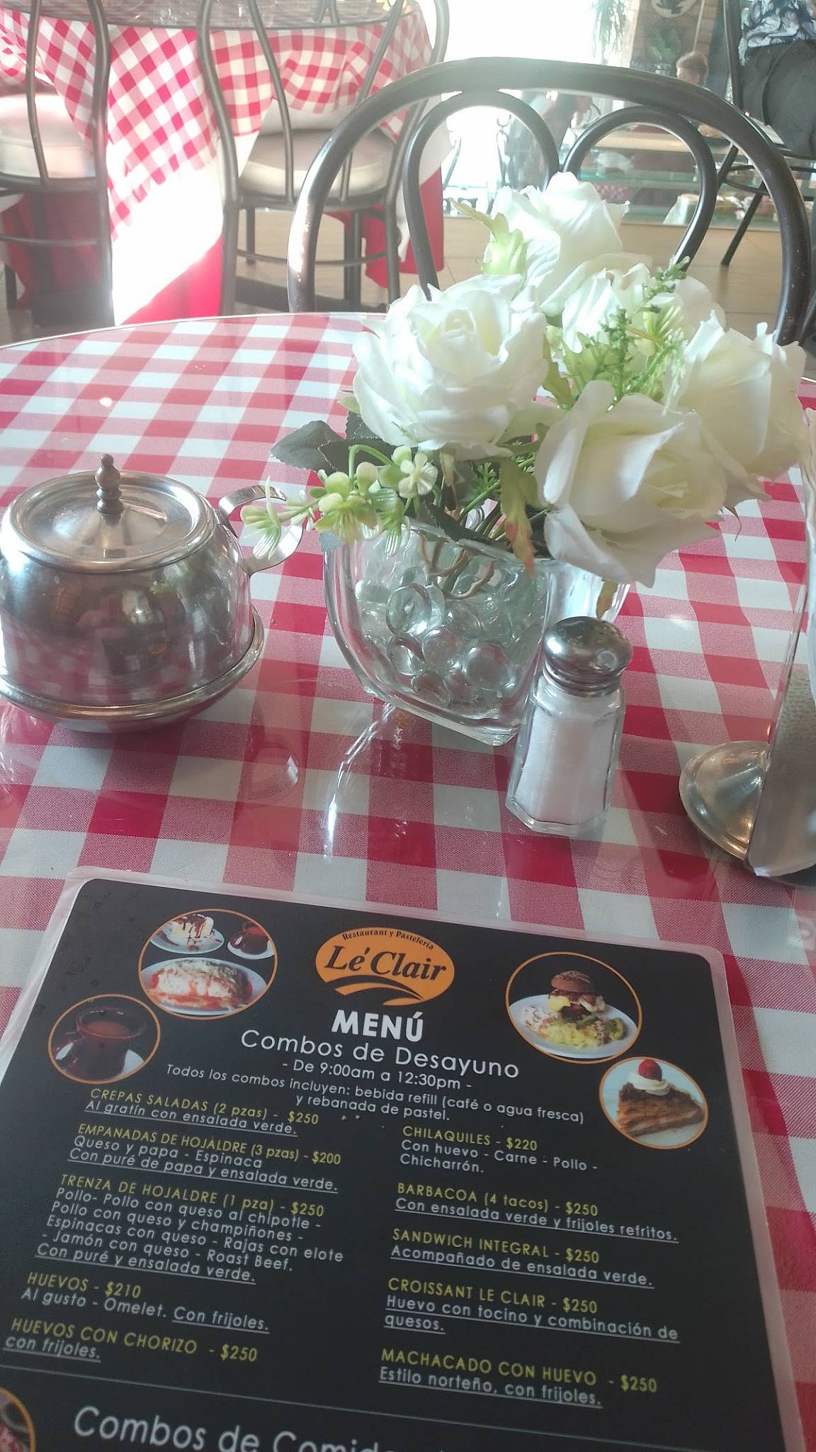 Carta de Le Clair Restaurant: Cafetería, Restaurant y Pastelería en ...