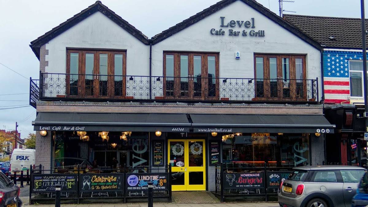 Menu at Level Cafe Bar & Grill, Hull