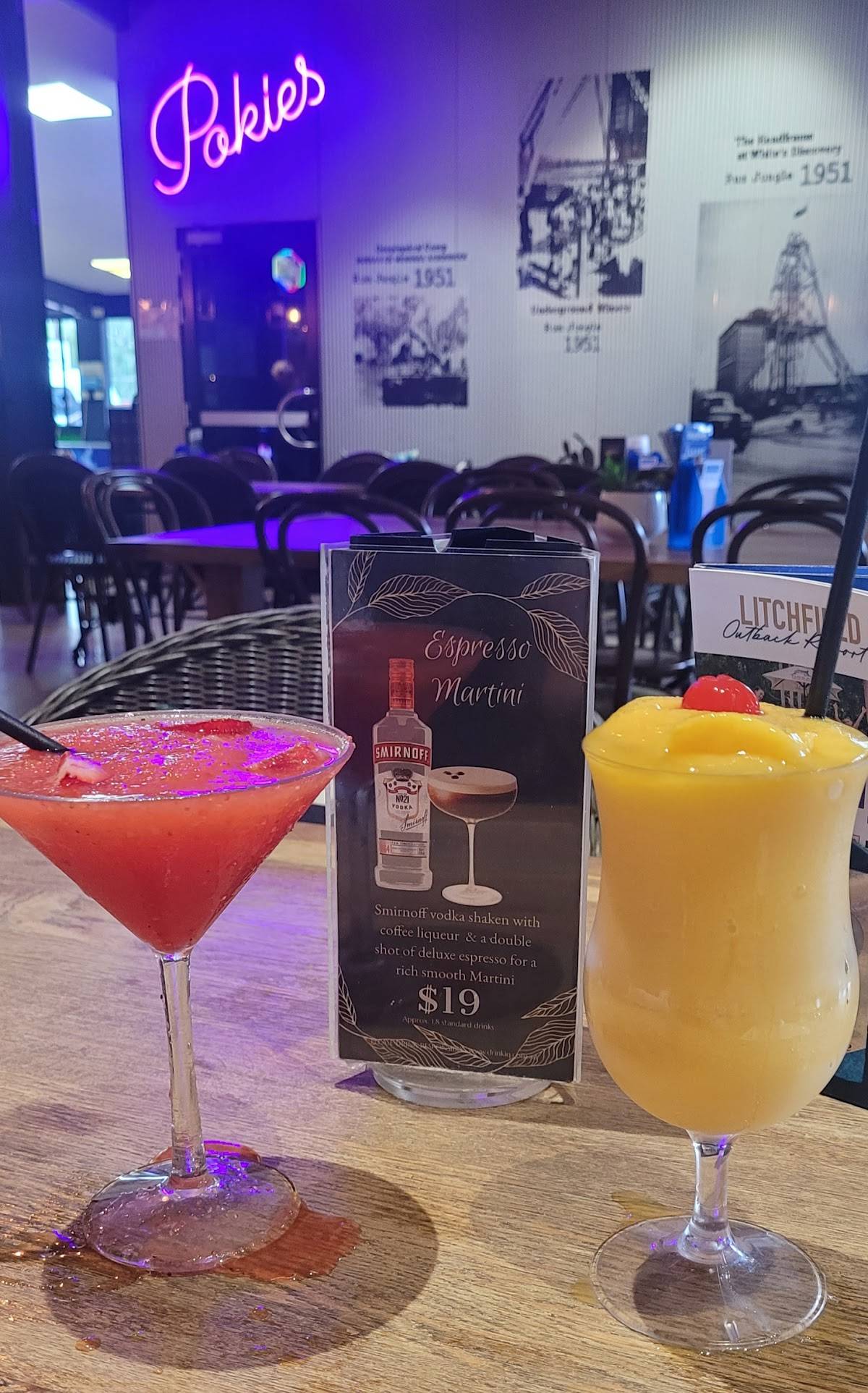 Menu at Lil'Ripper Cafe, Bar & Bistro, Batchelor