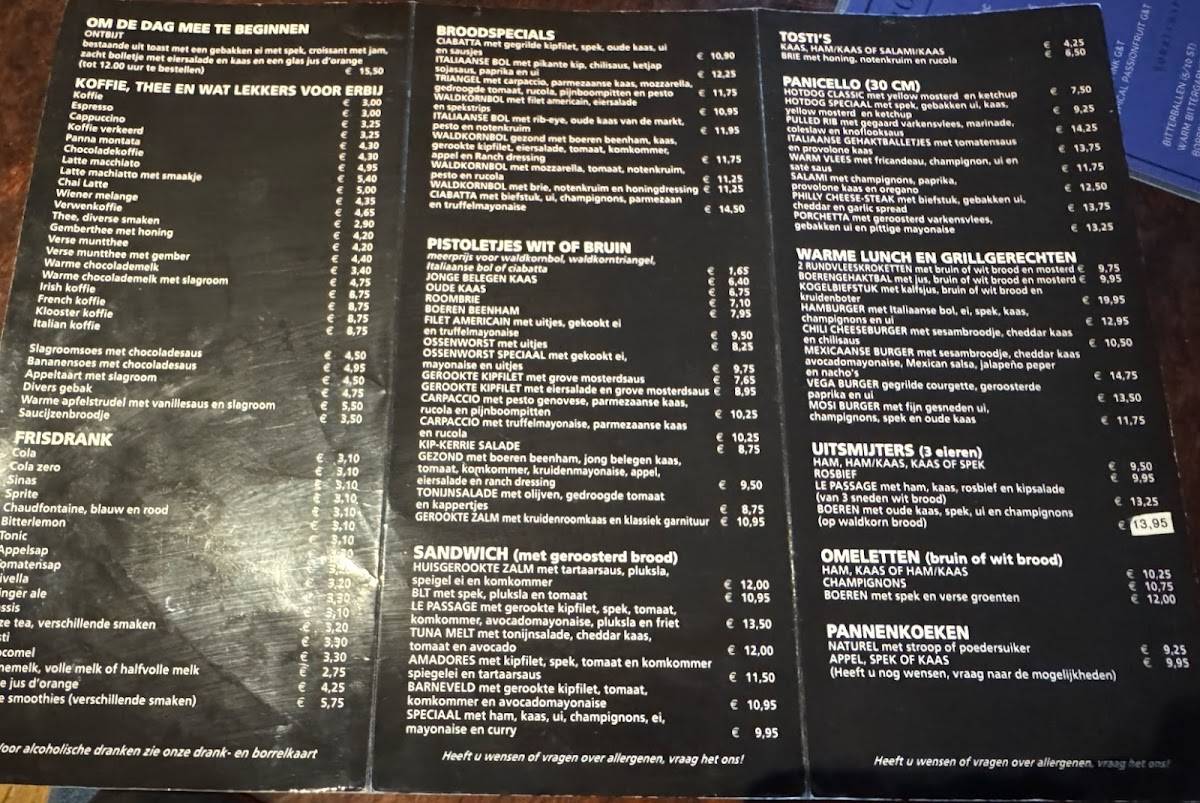 Menu at Lunchroom Le Passage, Lelystad