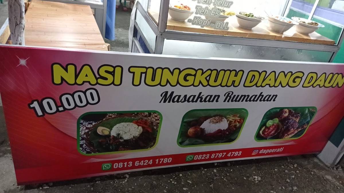 Menu at Nasi Tungkuih Diang Daun restaurant, Pekanbaru