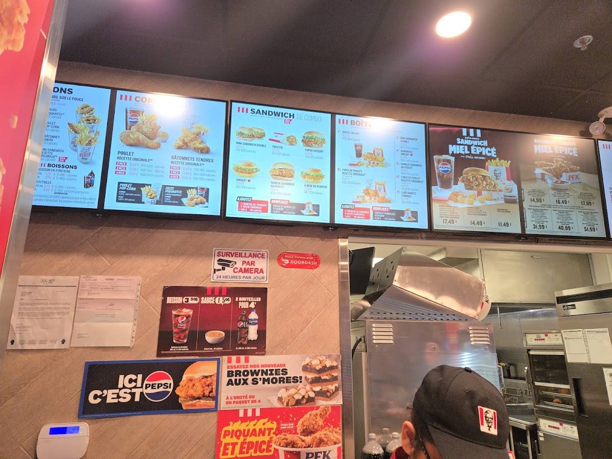 Menu au PFK fast food, Montréal, Rue St-Hubert
