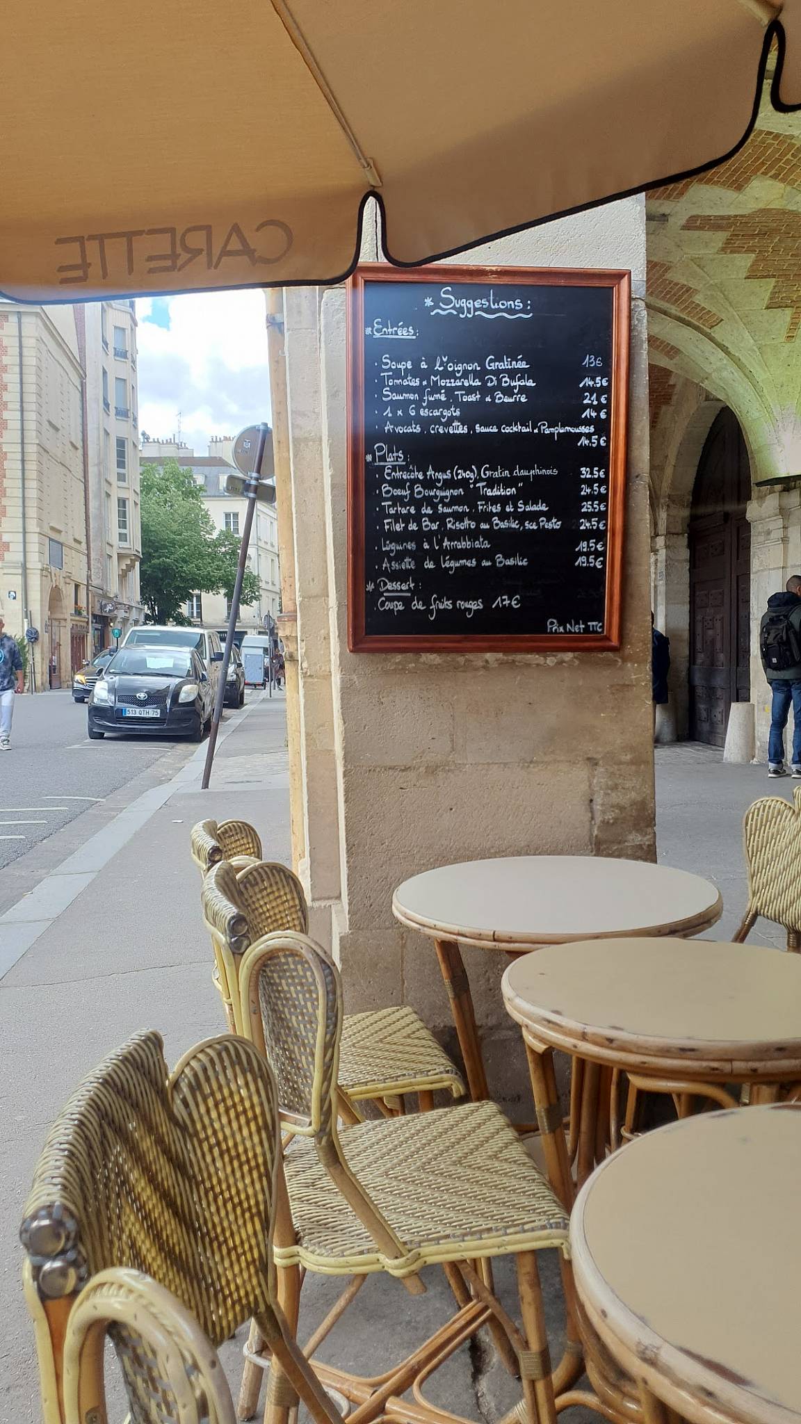 Menu at Carette pub & bar, Paris, 25 Pl. des Vosges