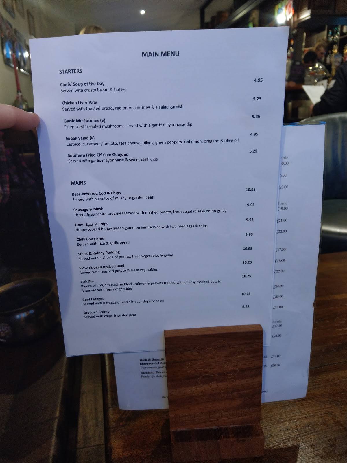 Menu at The Golden Lion pub & bar, Fareham, High St