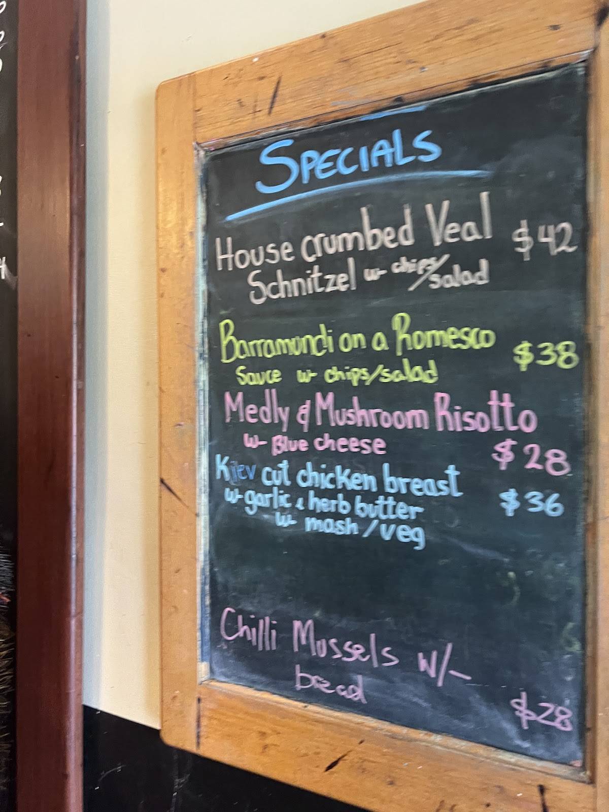 Menu at The Redesdale Hotel pub & bar, Redesdale