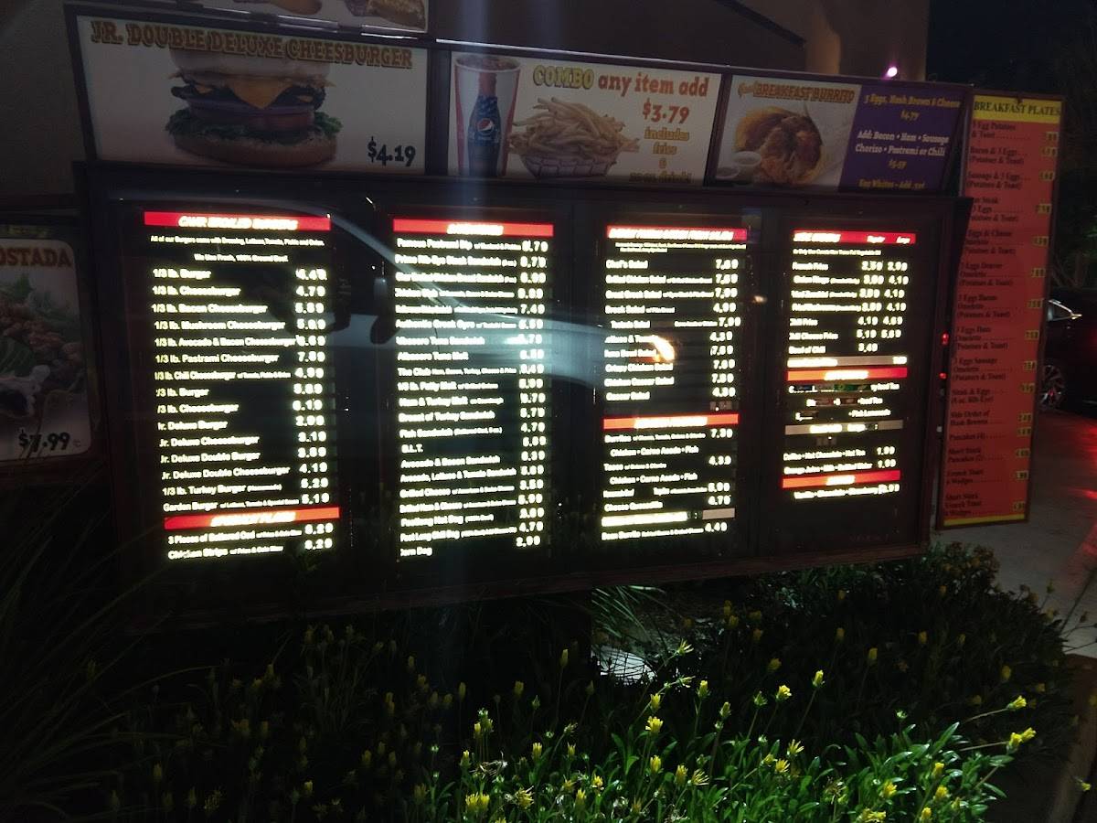 Menu at Everest Burgers restaurant, Santa Clarita