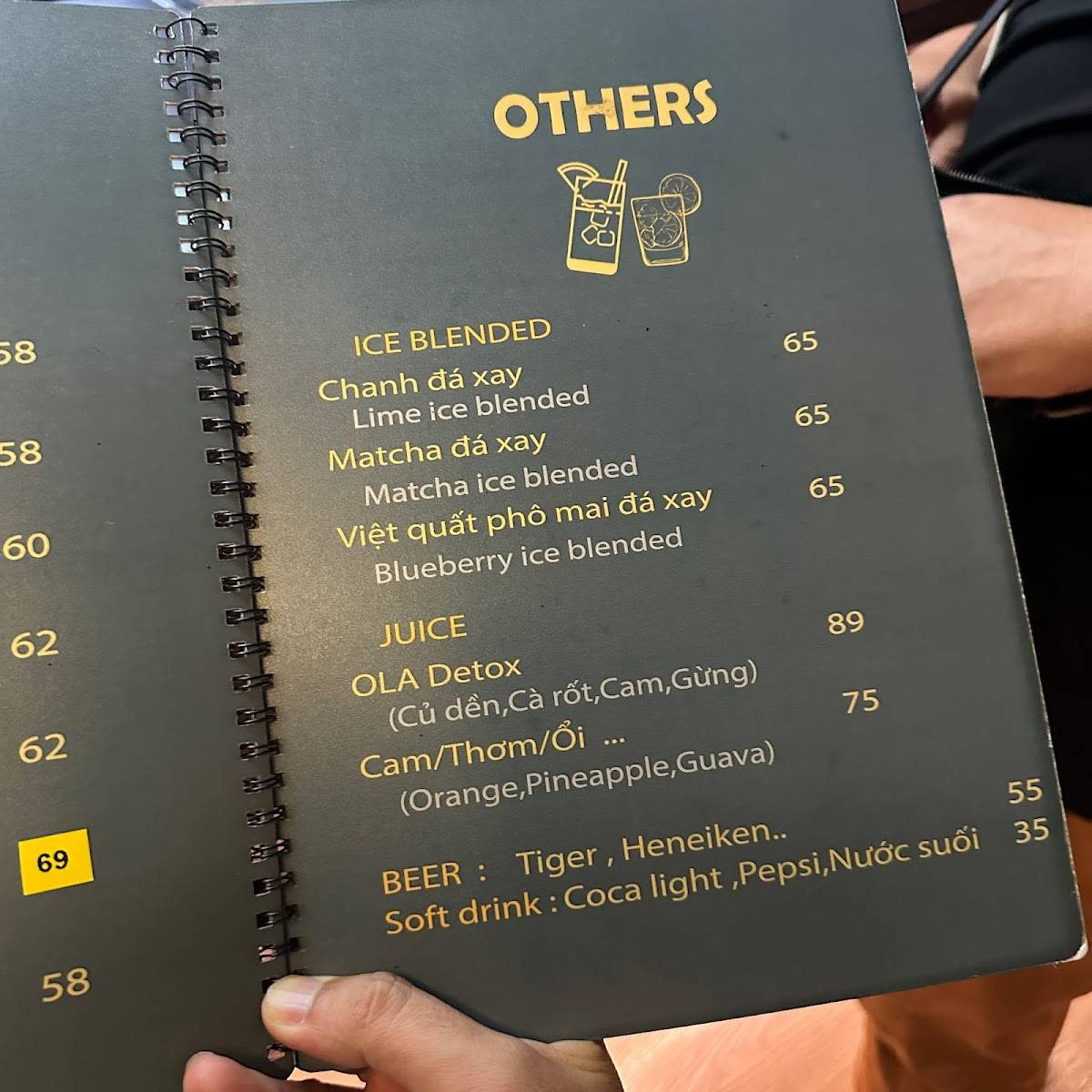 Carta de Ola Rooftop Café & Cuisine, Ciudad Ho Chi Minh (Saigón), 67 ...