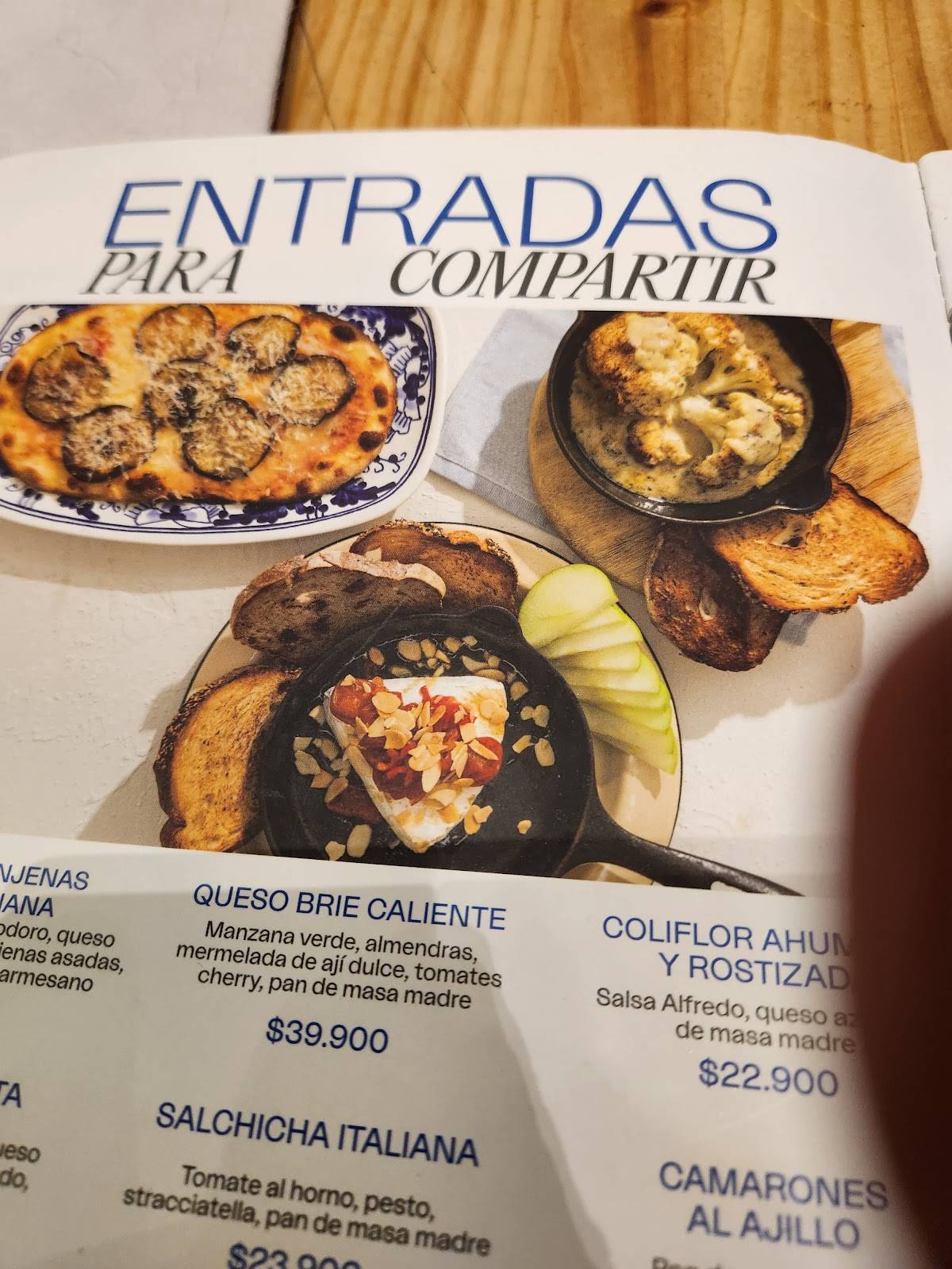 Menu at Pizzeria Olivia El Tesoro, Medellín, Centro Comercial El Tesoro