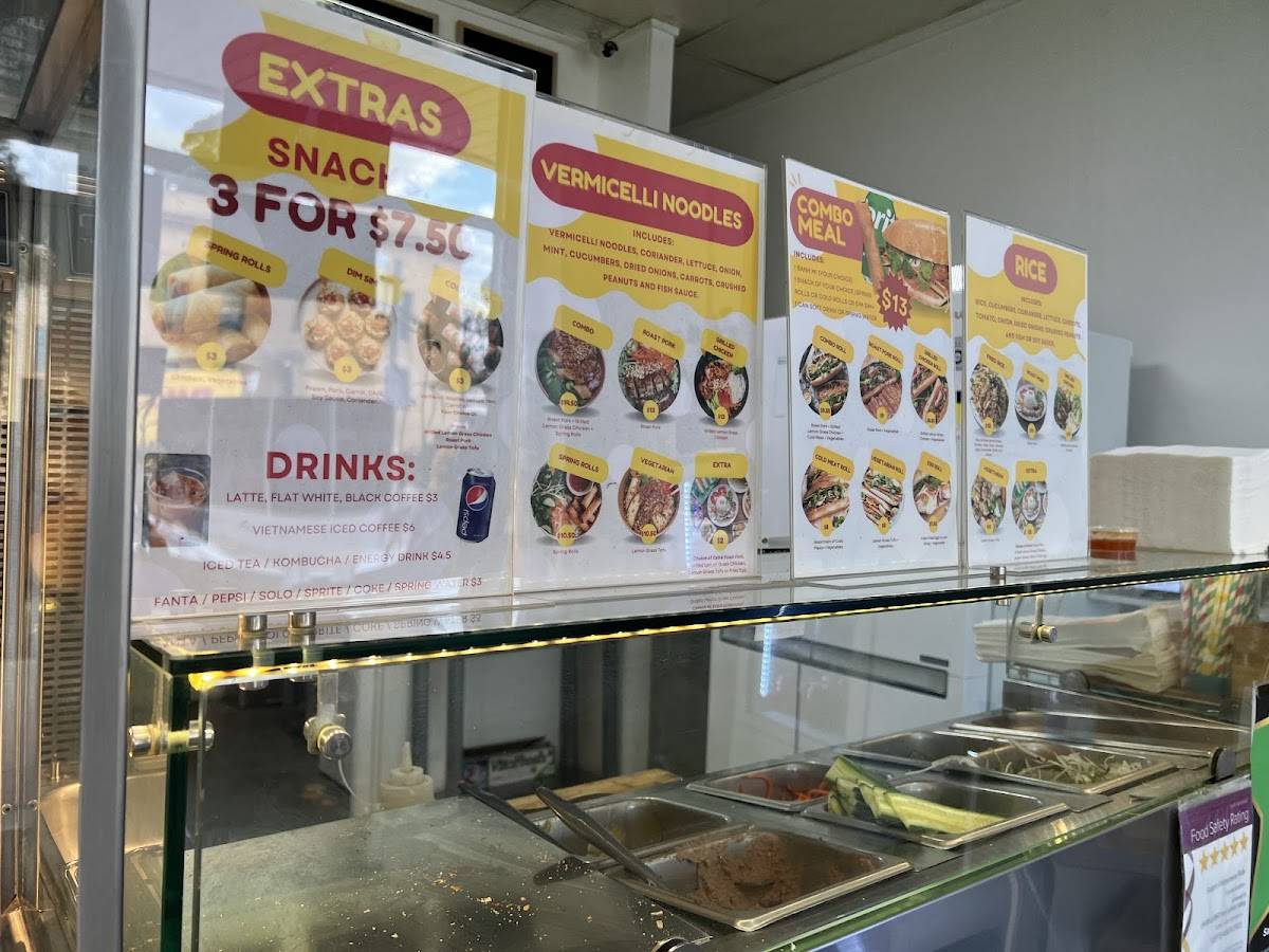 Menu at Saigon Vietnamese Rolls restaurant, Toorak Gardens