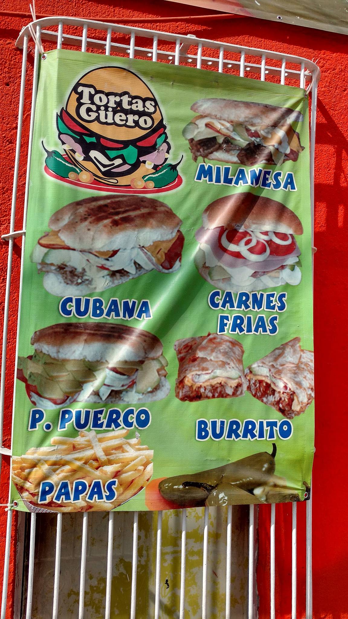 Carta del restaurante Tortas "El Güero", Monterrey, León Guzmán 1301