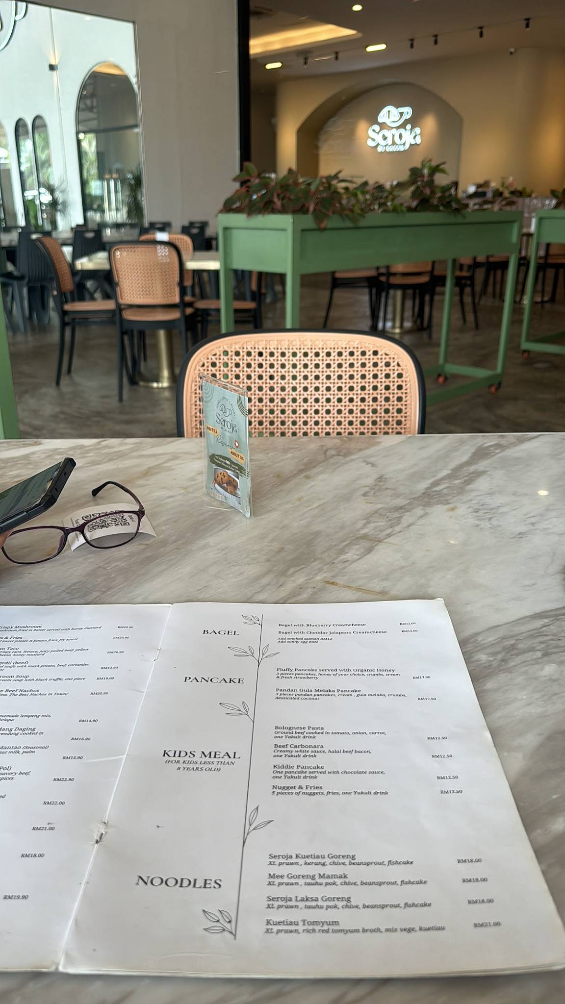 Carta del restaurante Seroja by Kayan, Kajang