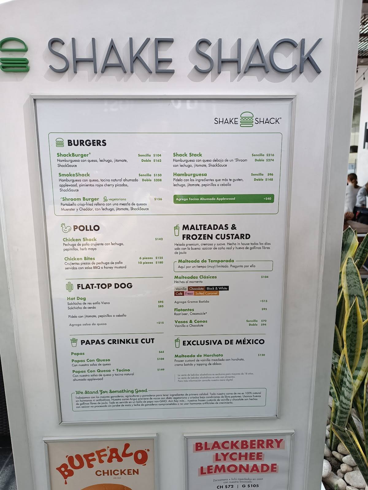 Carta del restaurante Shake Shack, Ciudad López Mateos, Av. P.º del la ...