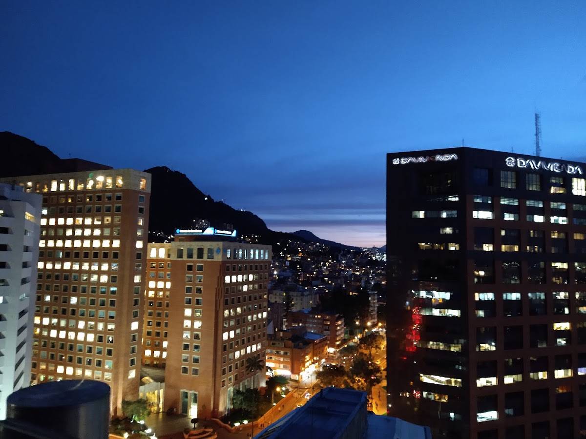 Carta del restaurante Sky 15 Rooftop, Bogotá