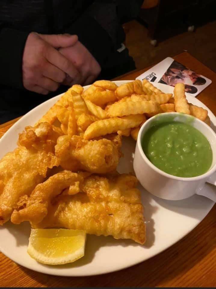 Menu at The Roundhouse pub & bar, Runcorn, 121 Heath Rd S