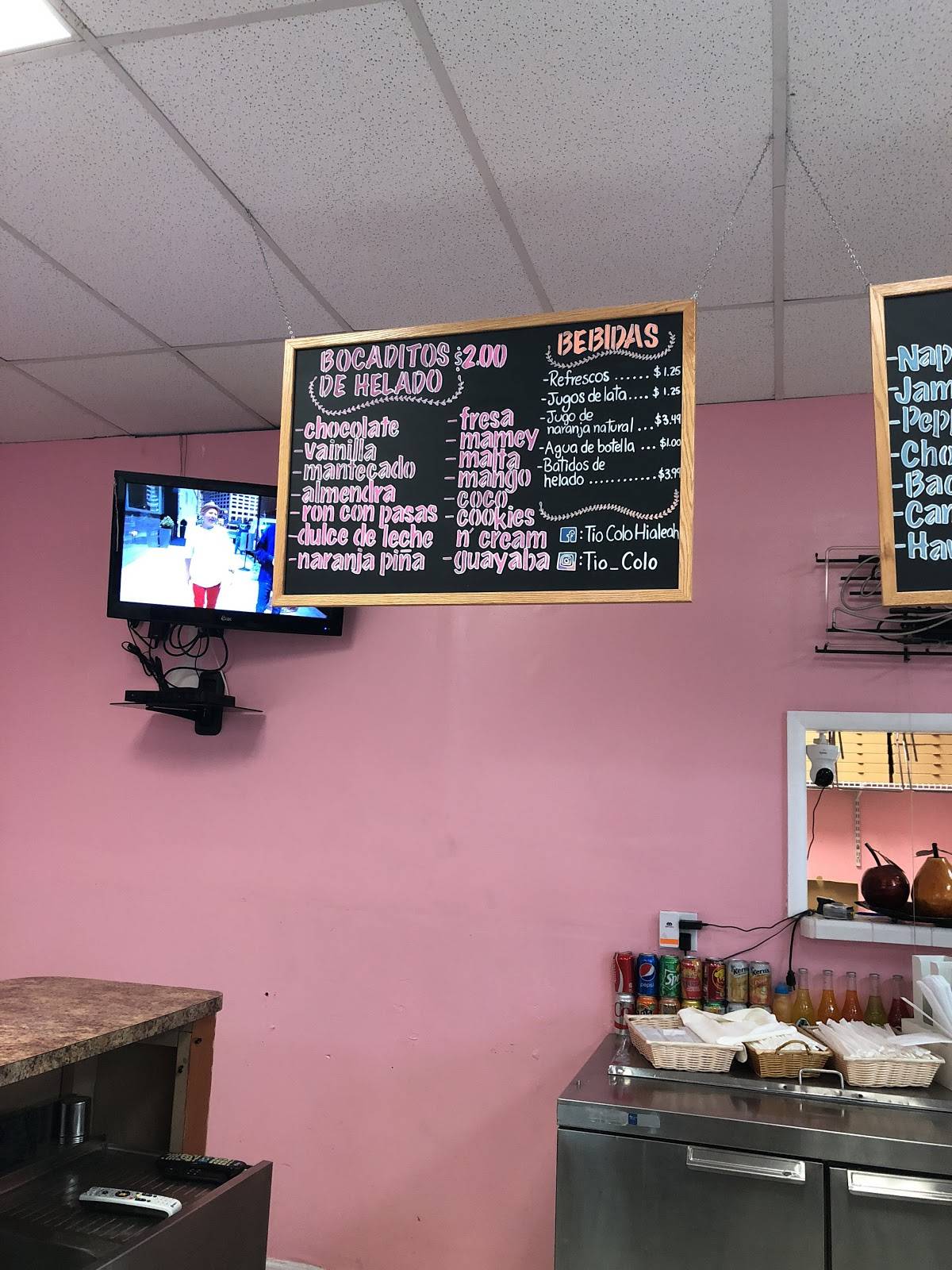 Menu at Tio Colo pizzeria, Hialeah, W 4th Ave