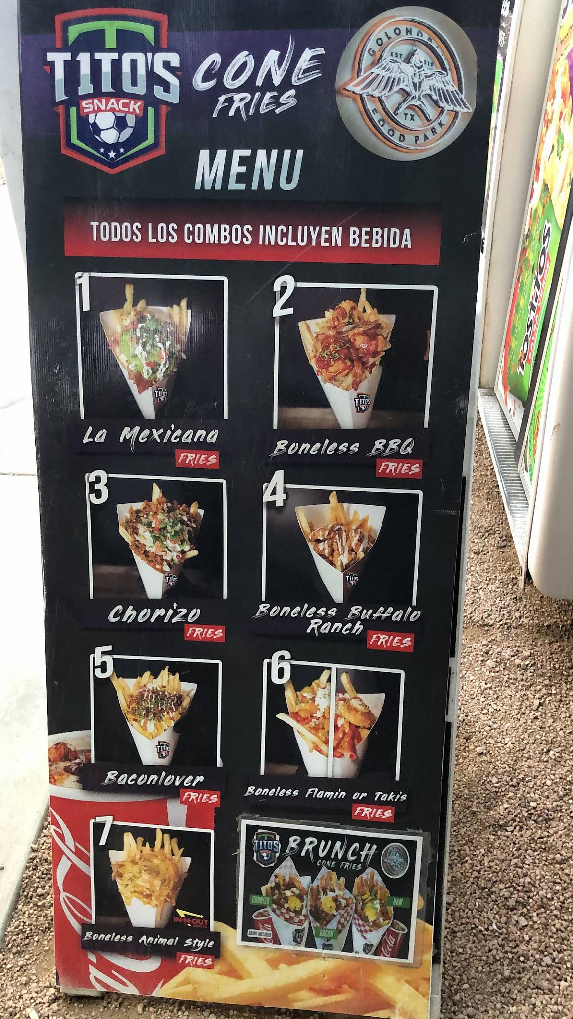 Menu at Tito's Snack pub & bar, Laredo, Golondrina Dr
