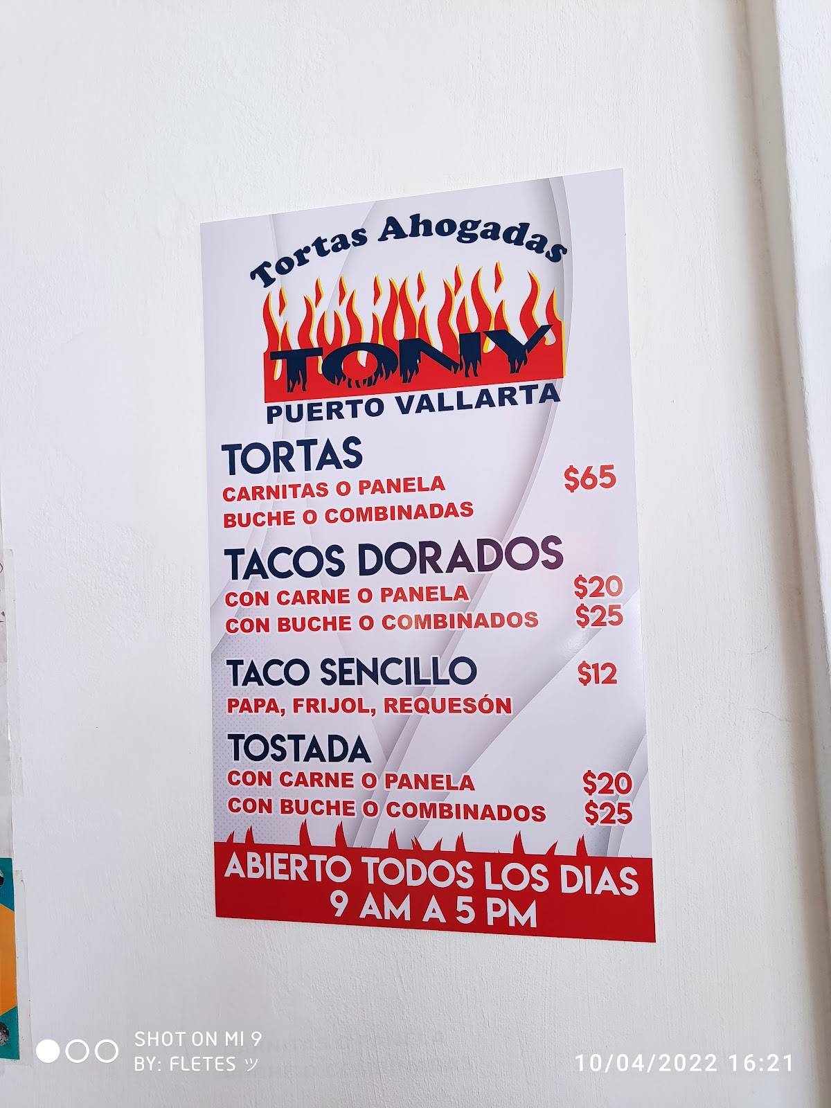 Carta del pub y bar Tortas Ahogadas Tony, Puerto Vallarta