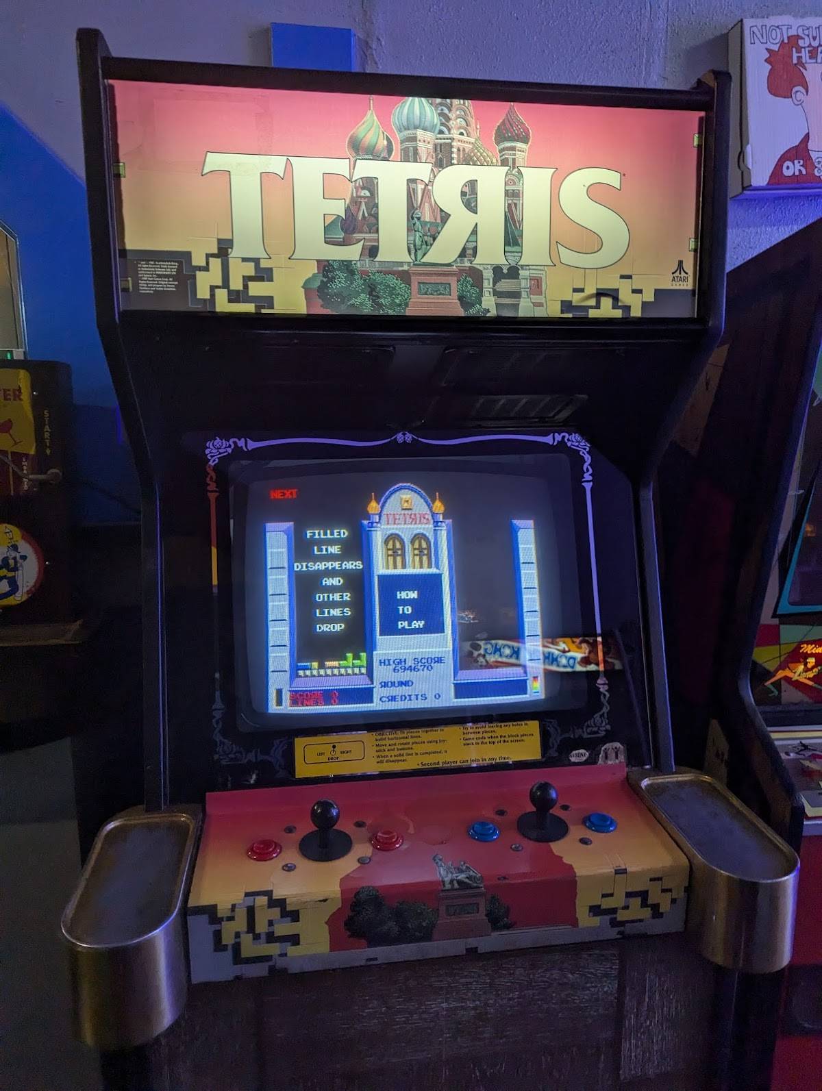 Carta de 8-Bit Arcade Bar, Renton