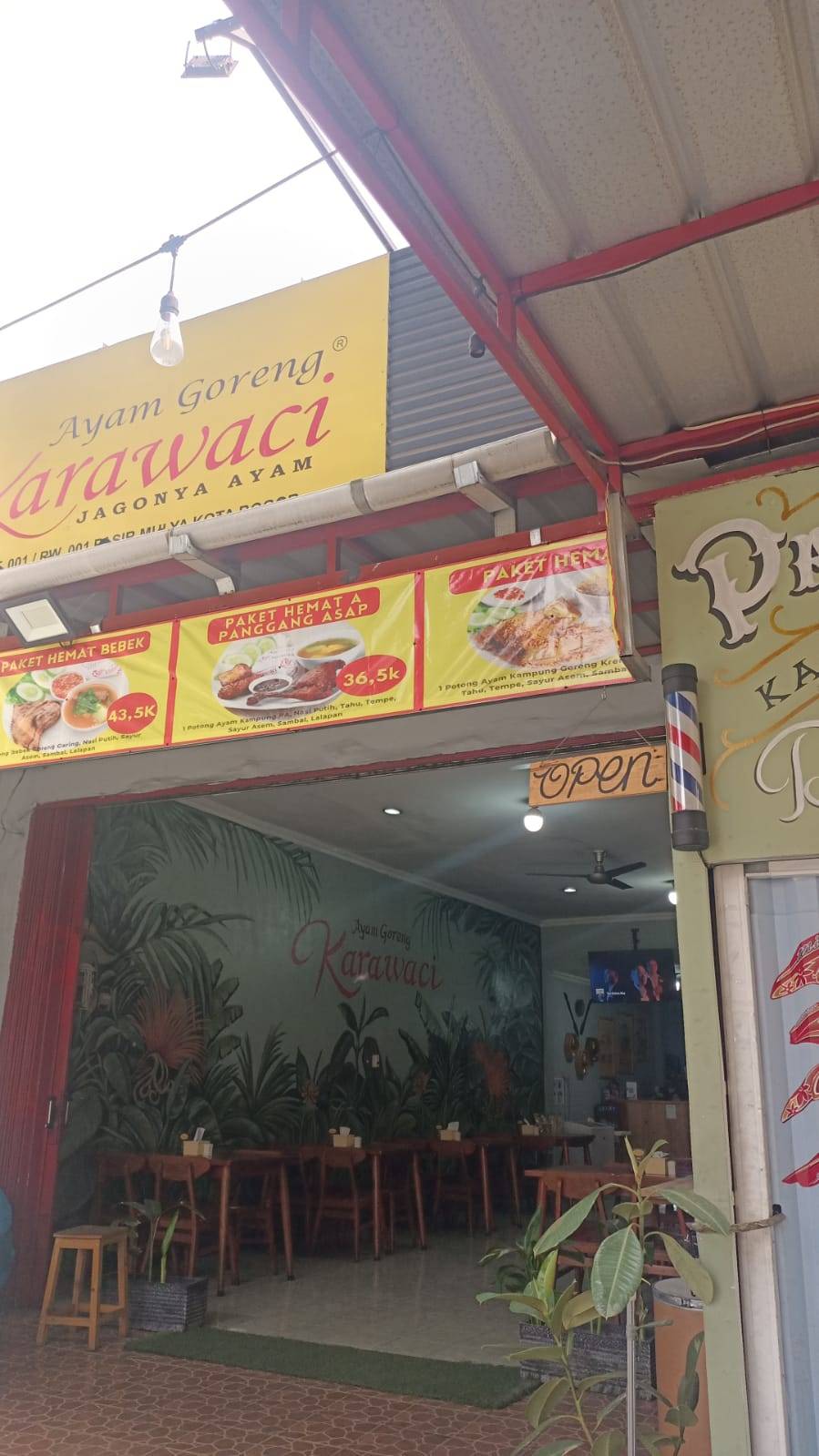 Menu at Ayam Goreng Karawaci, Pasir Mulya Bogor Barat, Bogor