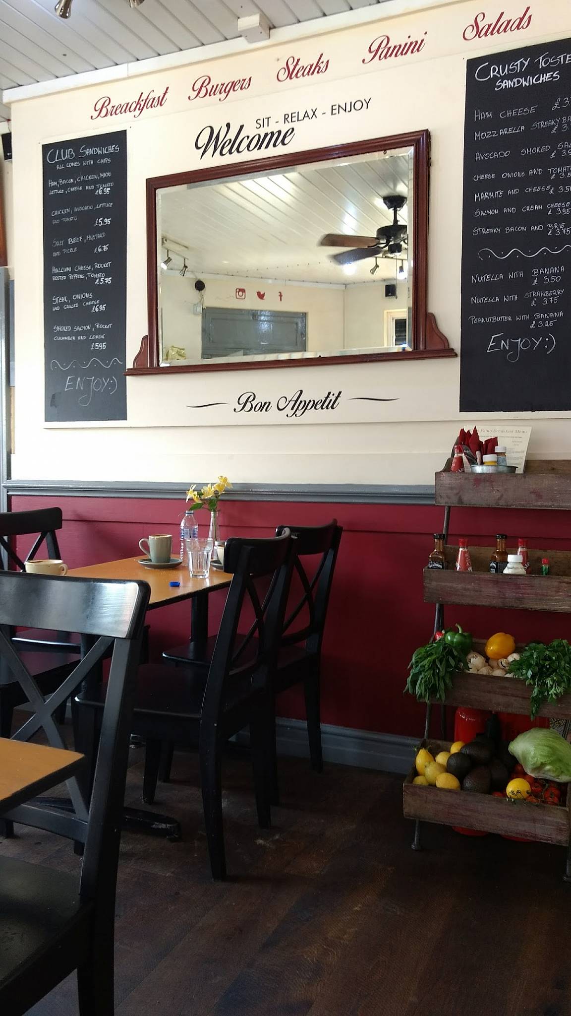 Menu at Café Paolo cafe, London, 1 The Vale